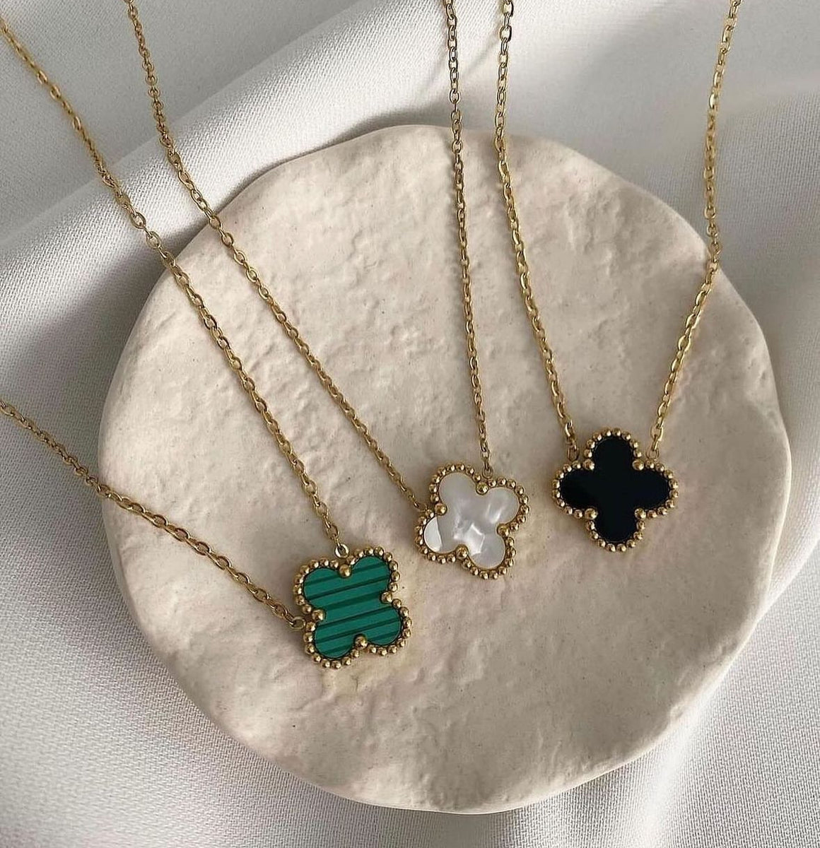 Mother of Pearl Gold Clover Necklace – Byou Designs